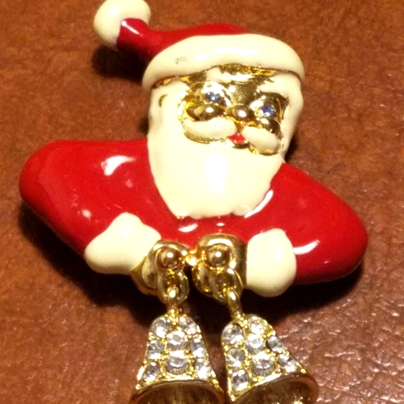 Jewelry | Vintage Santa Clause Enamel Brooch | Poshmark